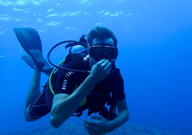 Questi sono i consigli base per iniziare a fare le immersioni subacquee ...
