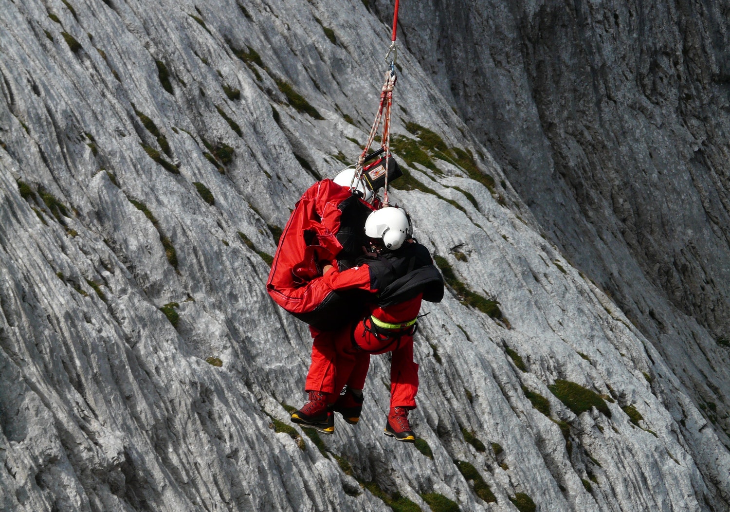 Soccorso in montagna | Come chiedere aiuto e farsi trovare