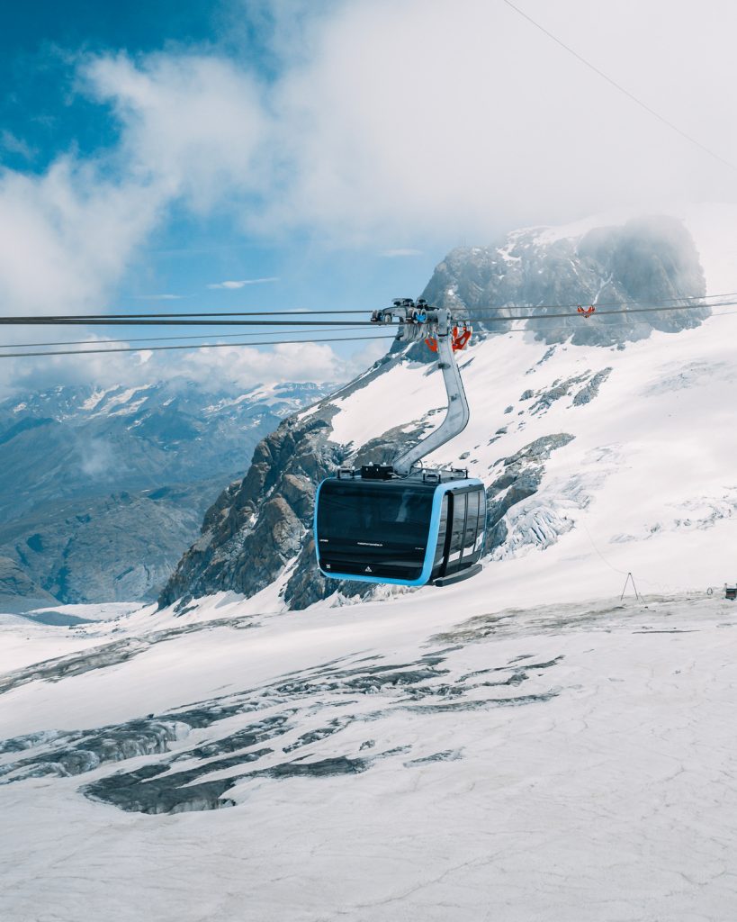 Da Breuil Cervinia a Zermatt in funivia: ecco il Matterhorn Alpine Crossing