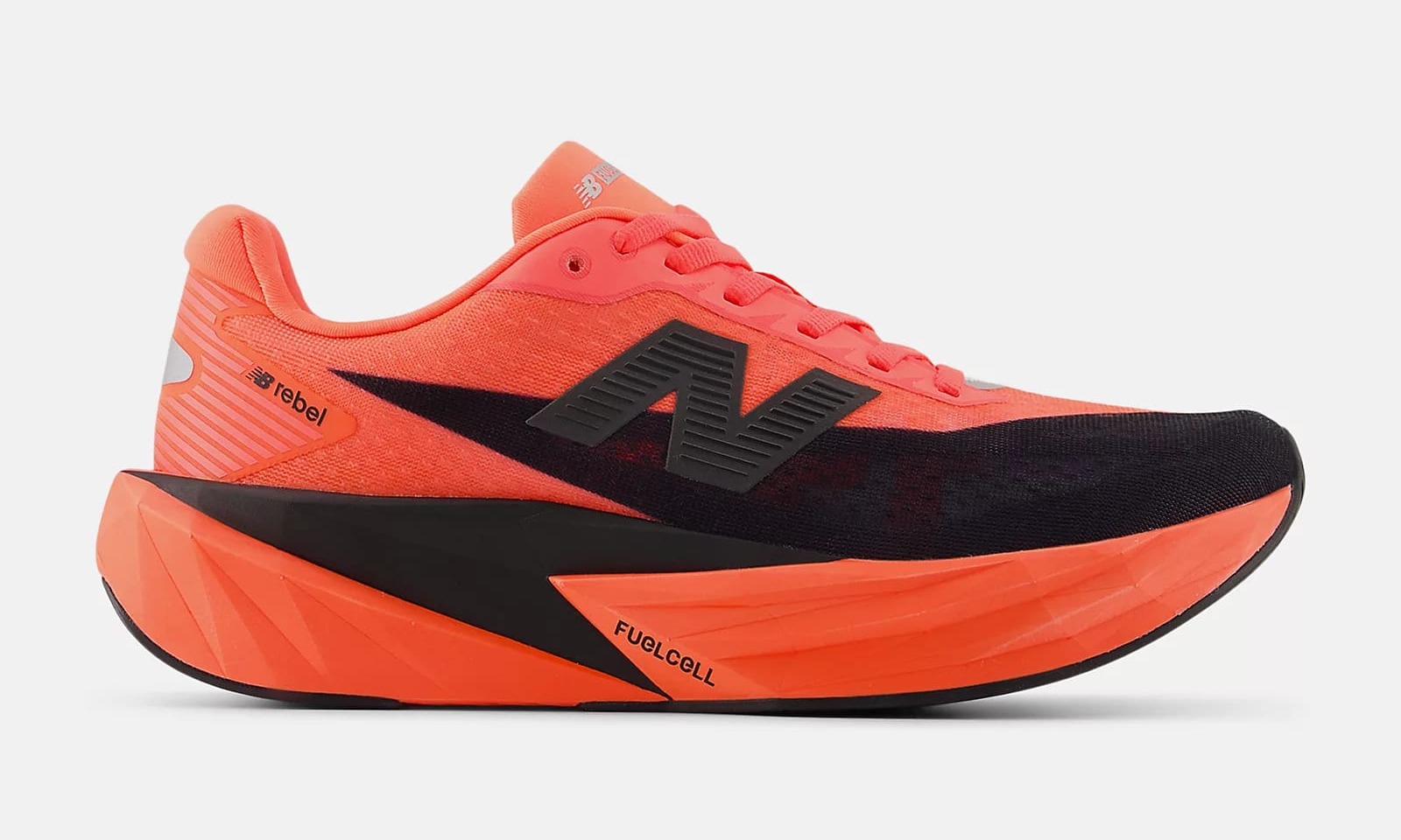 New Balance FuelCell Rebel v5 | Caratteristiche e prezzo